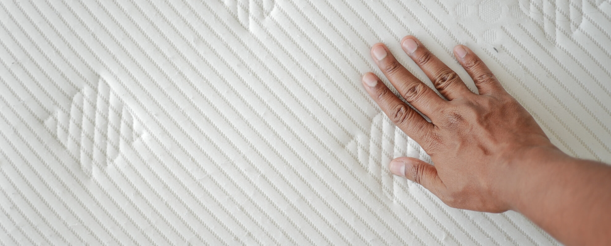 Spring Vs Foam - Which Mattress Is Best? | Sealy New Zealand